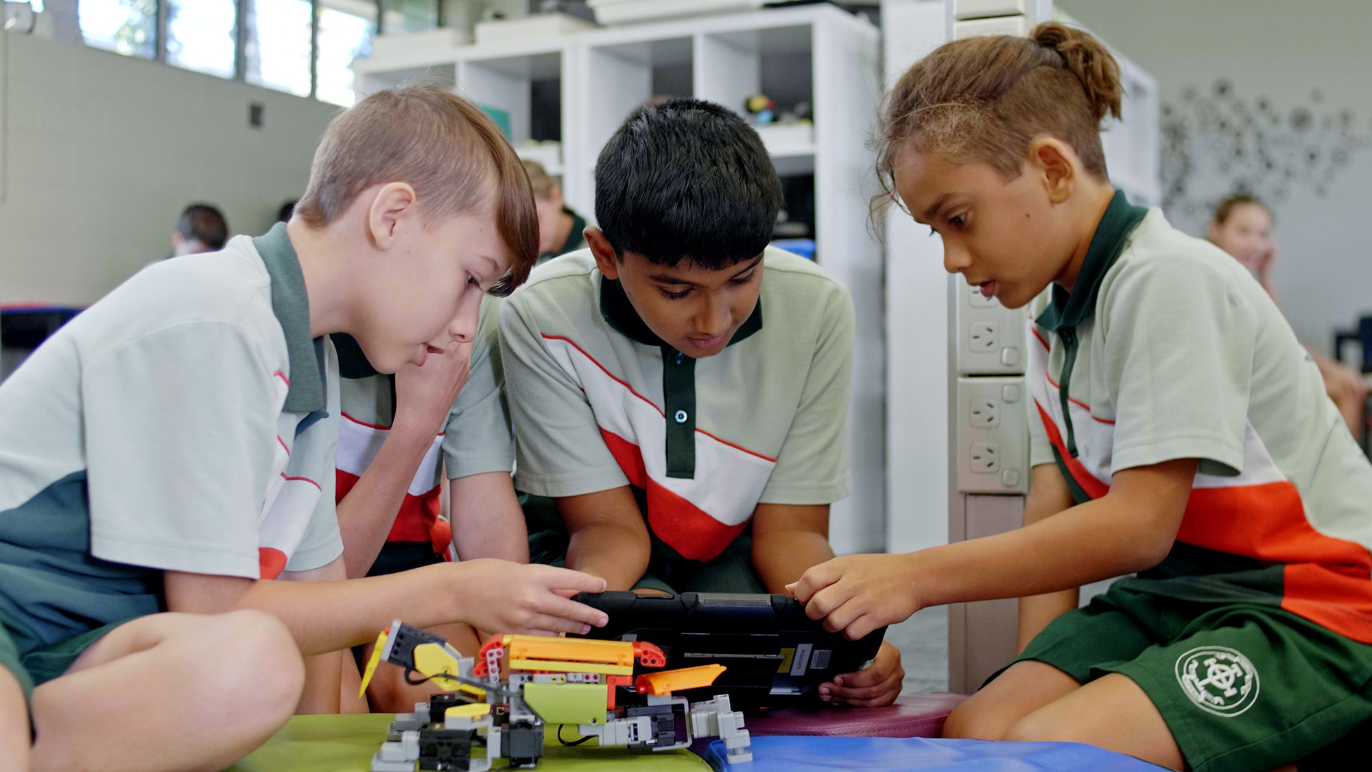 The Walker Learning Approach | Holy Cross School